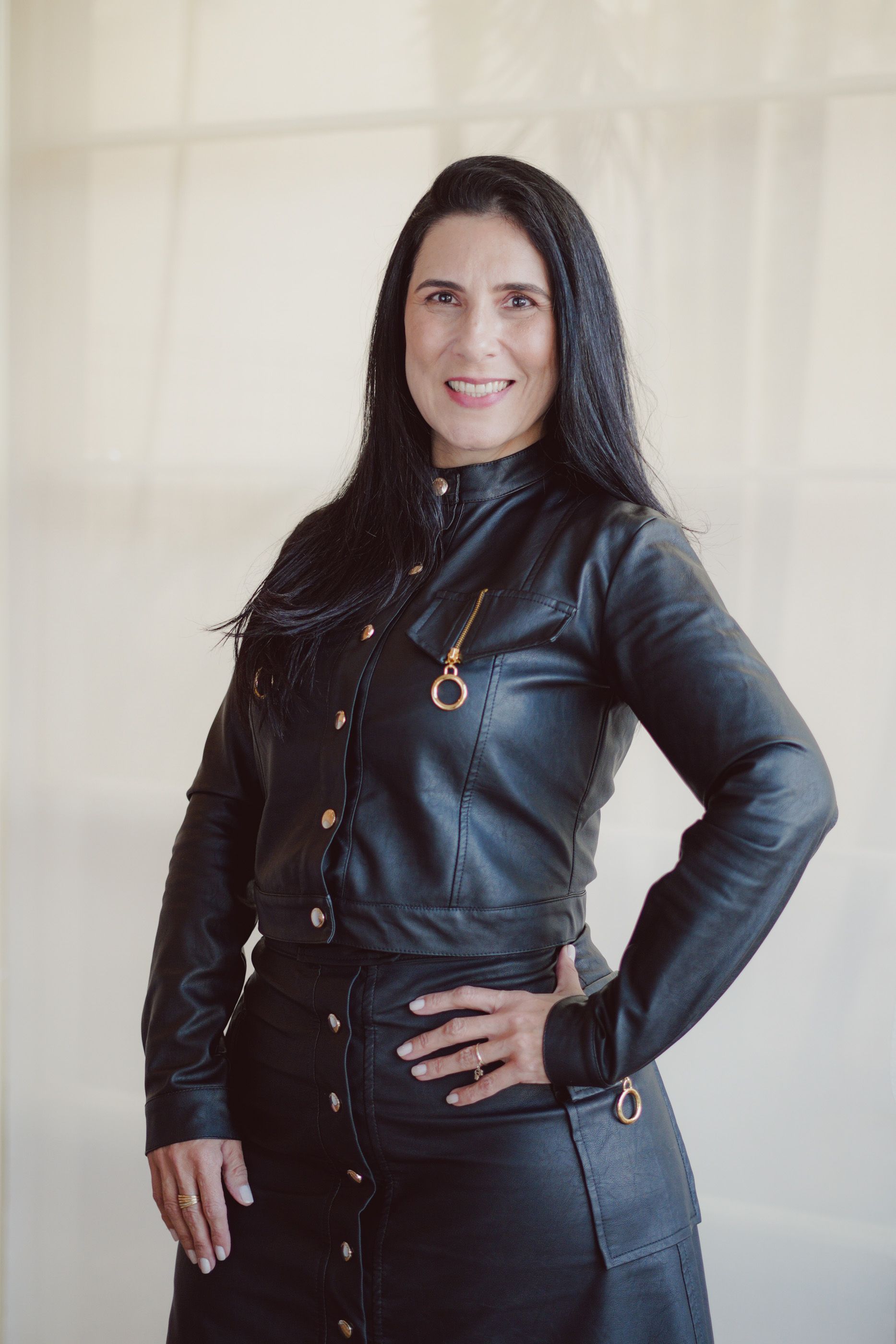 NÓS | Arquitetos | Solange Cálio