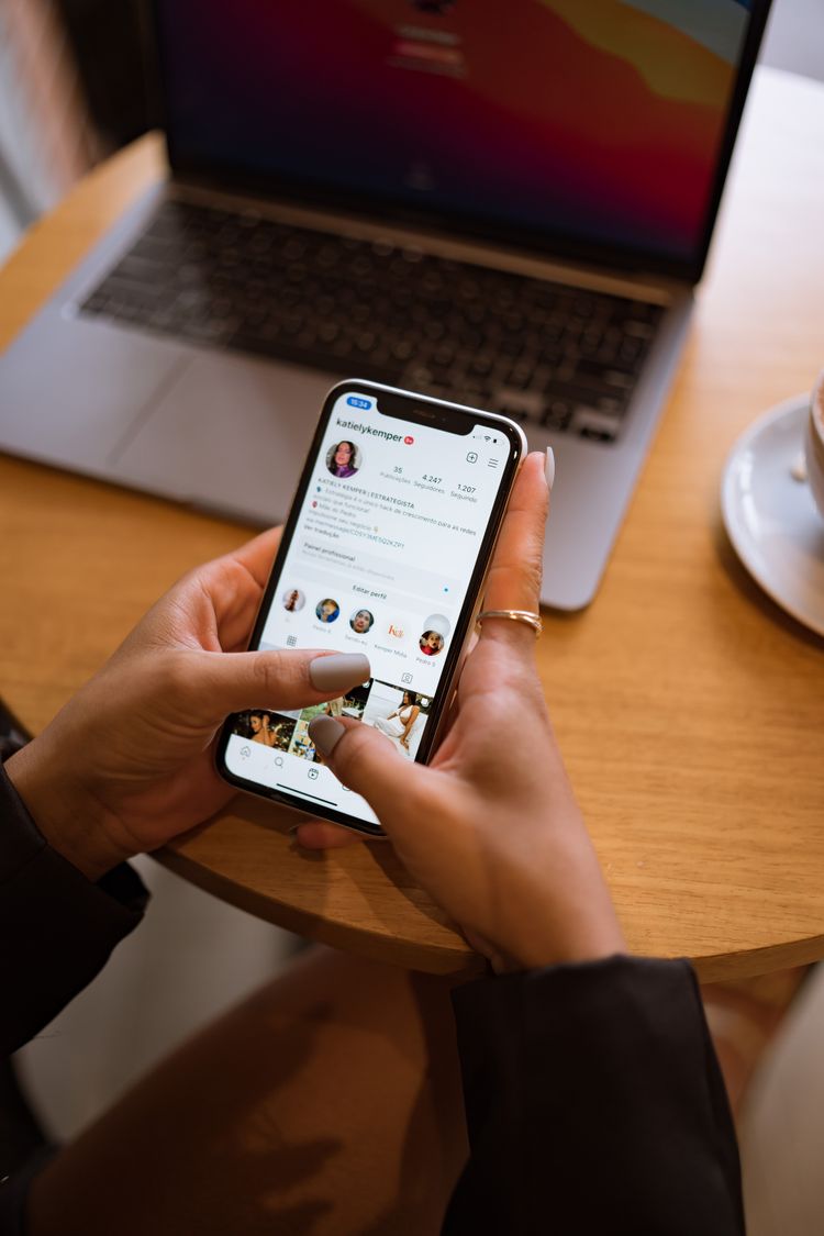 Corporativos | Caroline Rieger Fotógrafa